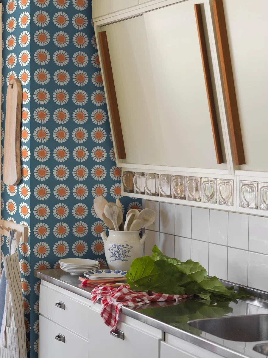 Turi Gramstad Oliver Daisy - 1381 – Scandinavian Wallpaper
