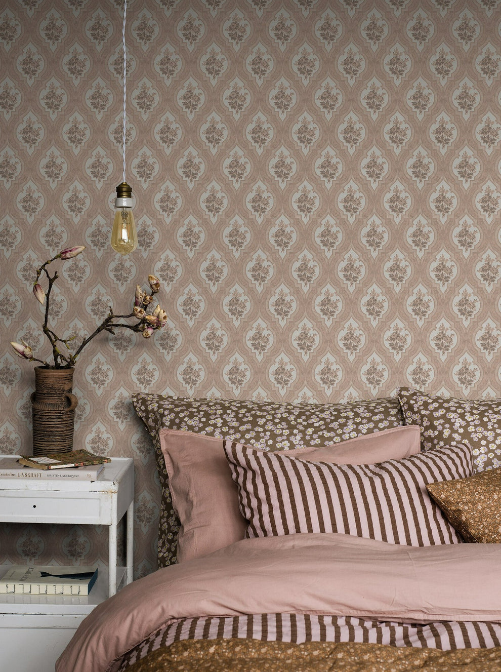 Eternal Flower - 4260 – Scandinavian Wallpaper